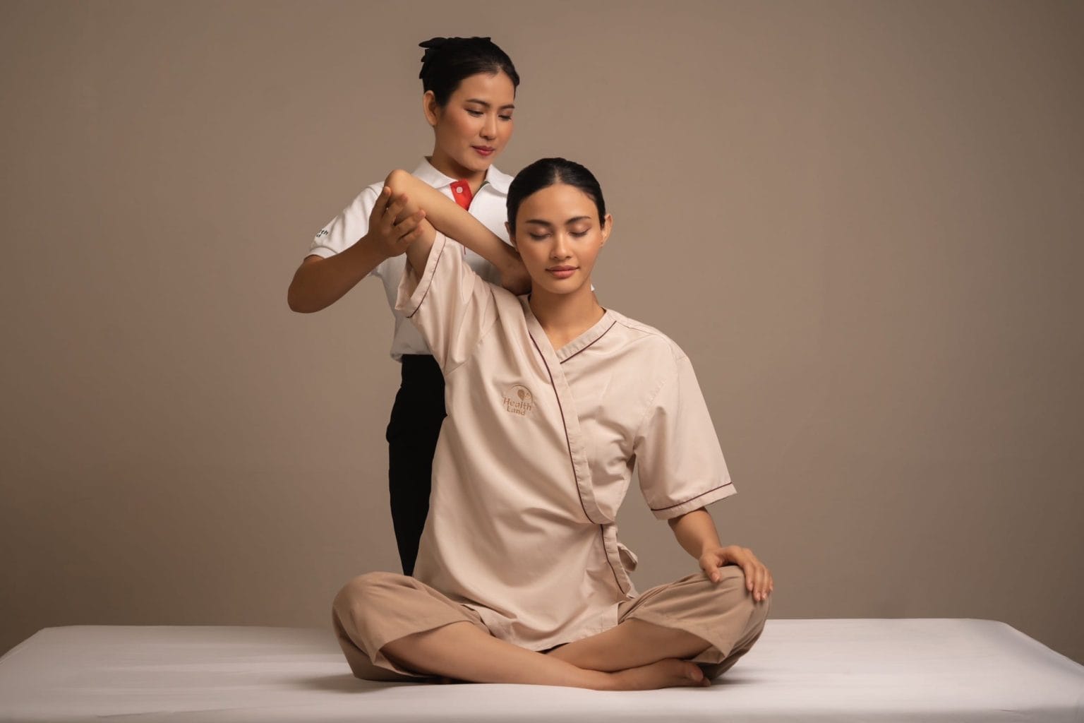 No.1 THAI MASSAGE นวดไทยรีดเส้น - LOTUS THAI MASSAGE นวดไทย สปาผิว สลาย ...